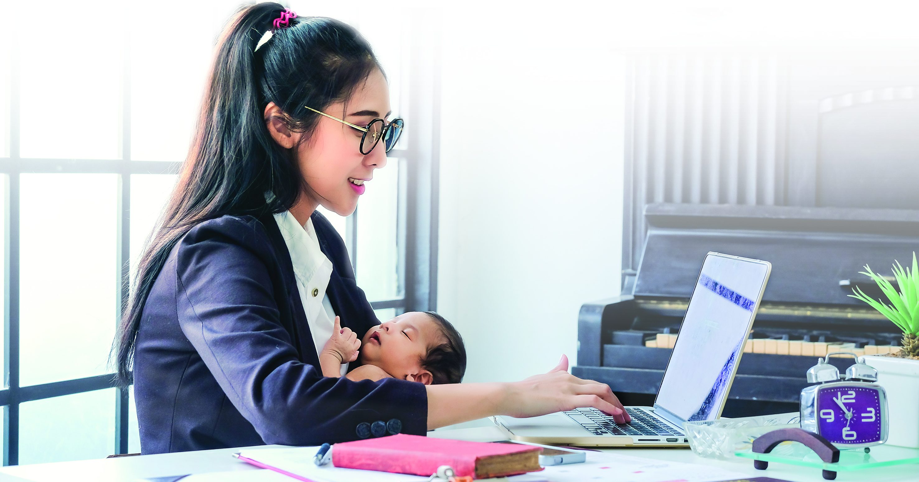 Asian women working in business and raising children at home – Positive ...