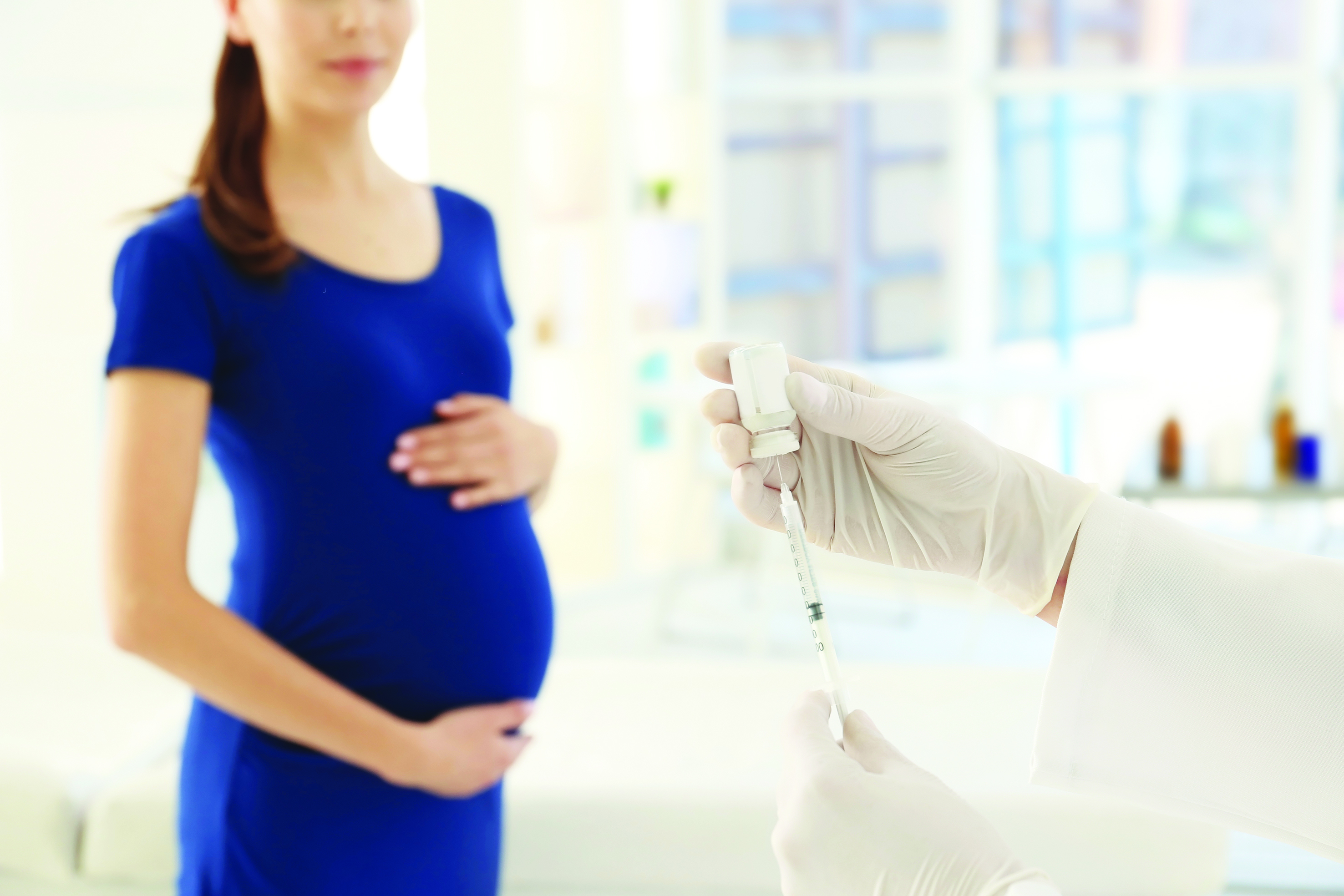 Doctor preparing injection for vaccination in clinic – Positive Parenting